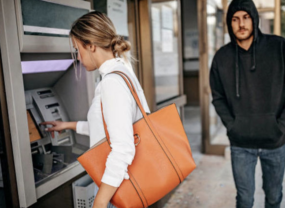 Arrestan a 4 personas en McAllen por Bank Jugging; Te contamos qué es y ...