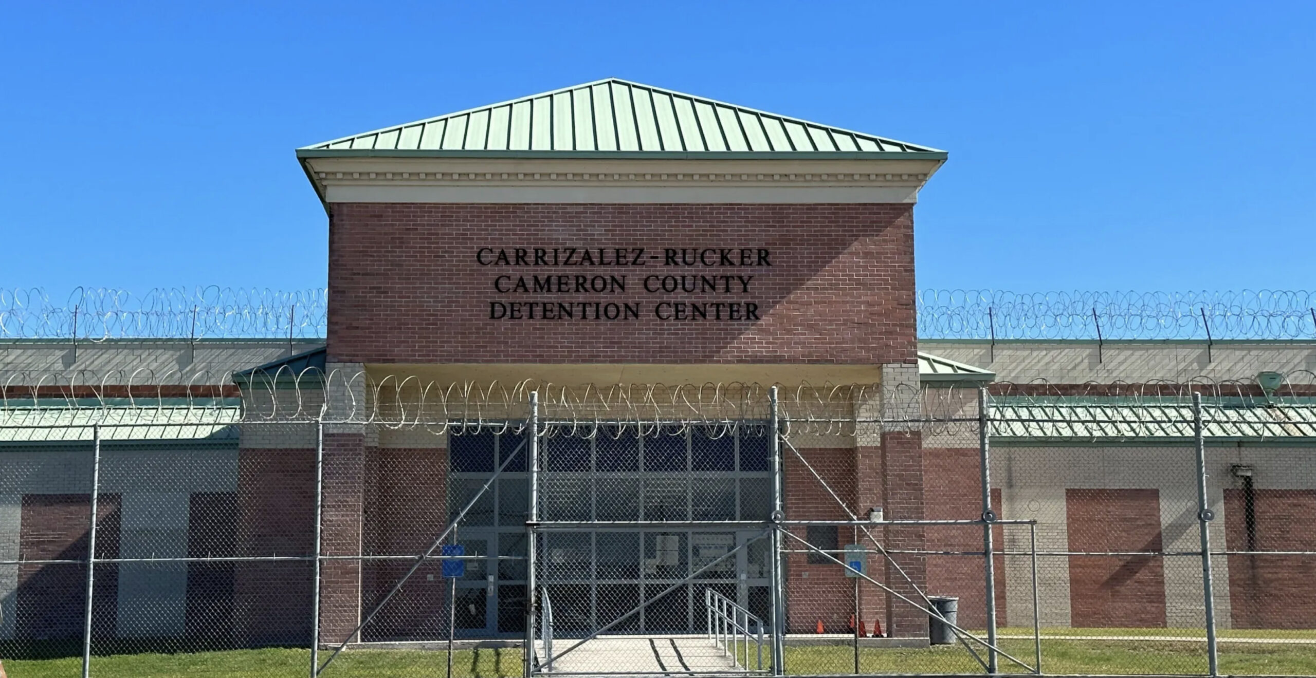 Muere reclusa en condado Cameron y por consumo de fentanilo - Doctor J ...